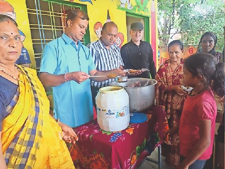 JCI distributed food to people on the last day in the adopted tribal ...
