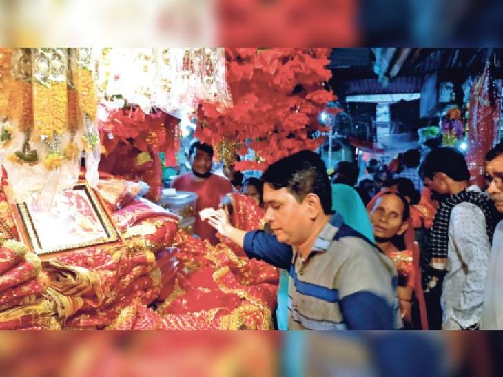 The auspicious time for setting up the Kalash will start from 6:11 am ...