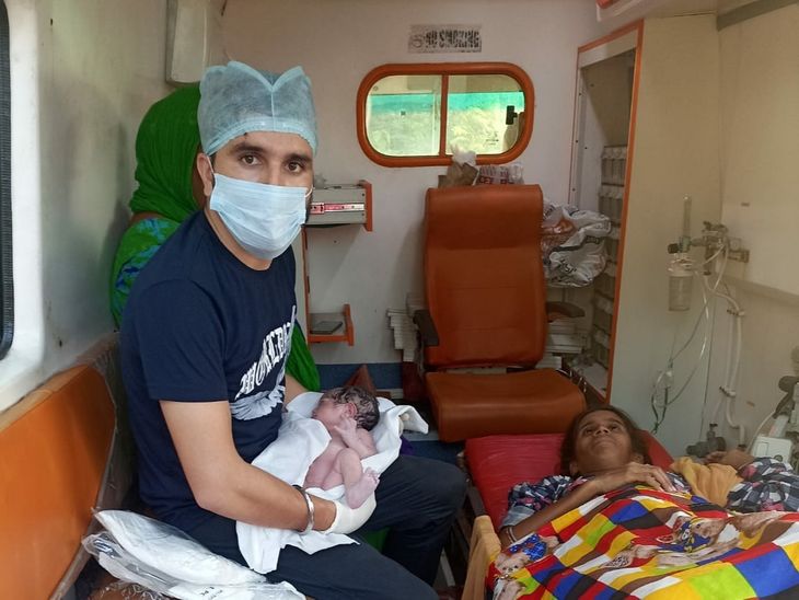 Successful delivery in 108 ambulance, Woman from Woliwal village of Una ...