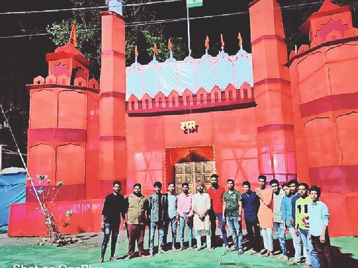 The tableau of Maa Durga, seated in the Red Fort, became the center of ...