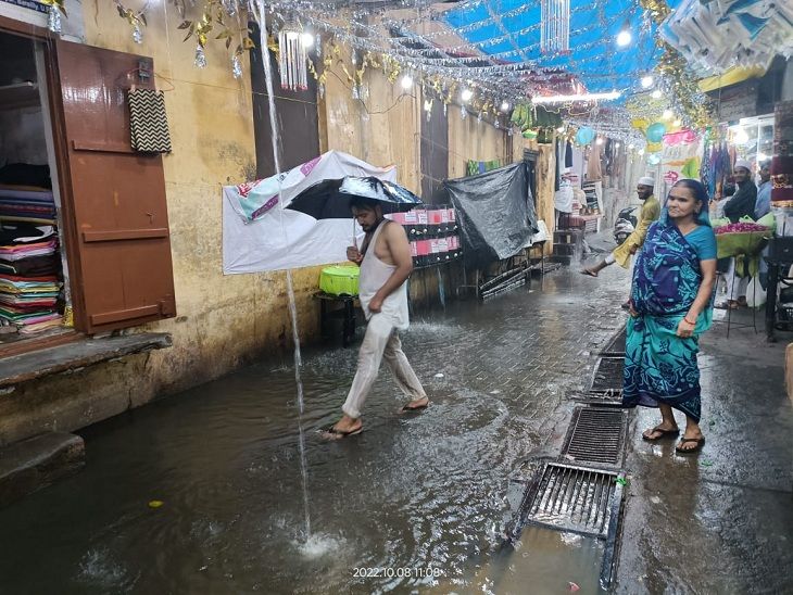 Weather cools due to heavy rain in Bareilly: People were seen in awe ...