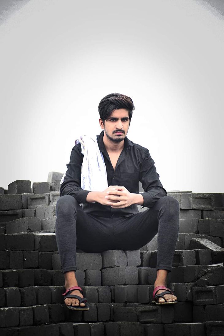 Opened 45 bank accounts in Pachore area and sold to Bharatpur gang ...