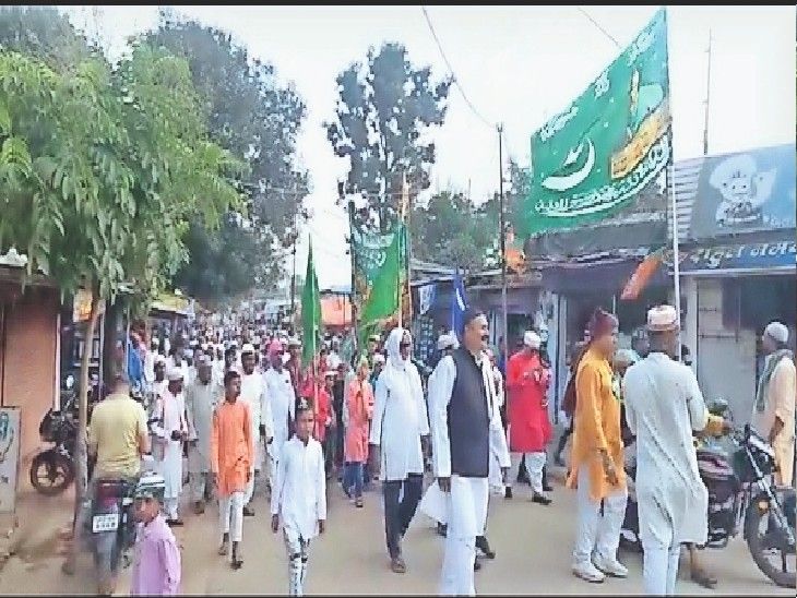 Procession taken out across the district on the arrival of Mohammad ...