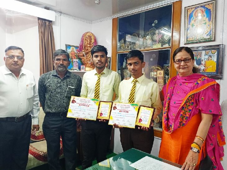 Dhamnod was second and Dhar's team was at number three.