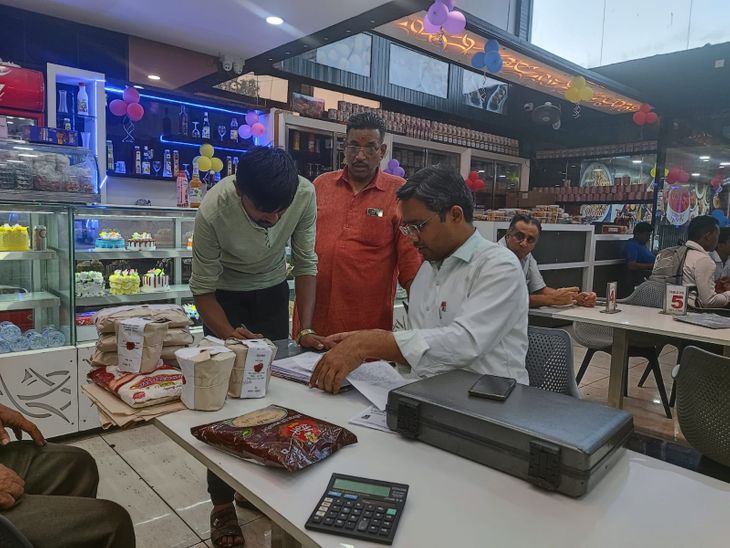 Took samples of sweets, did not get MRP to manufacture date on sev ...