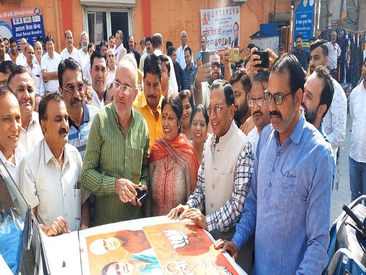 MLA Pramod Vij| MP Sanjay Bhatia; Sweets Sent For Army From Panipat ...