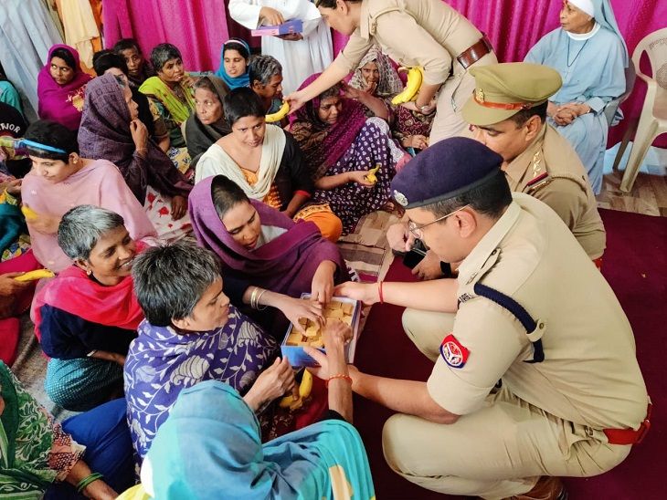 Celebrated Deepawali by visiting Captain Balika Grih | सहारनपुर में ...