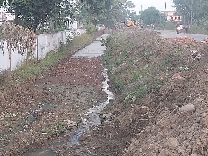 Now the municipality will build three big drains with the amount of 1.5 ...