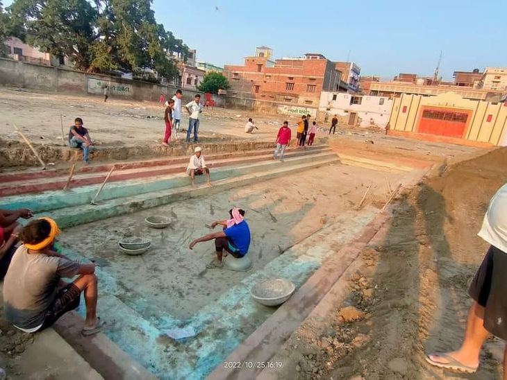 The Ghats being built for 4 days of worship, women observe a 36-hour ...