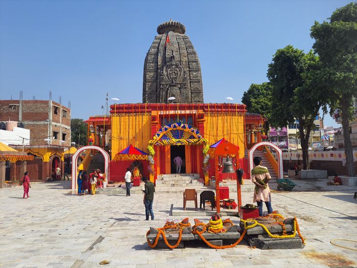 Preparations for Chhath in full swing at Aurangabad Dev Sun Temple, The ...