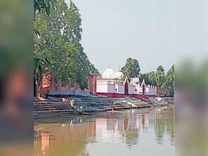 The idol of Lord Surya is in both Uttarayan and Dakshinayan posture in ...