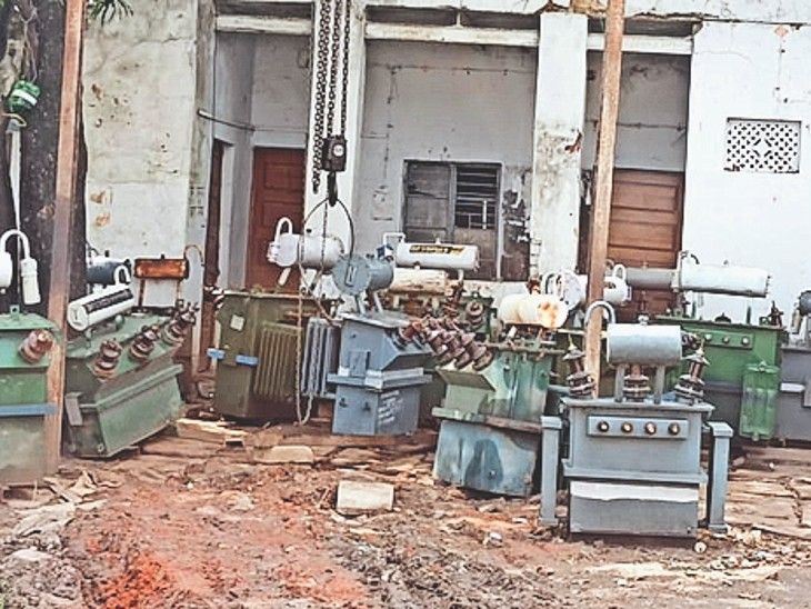 It takes two days to repair the old transformers if they are damaged ...