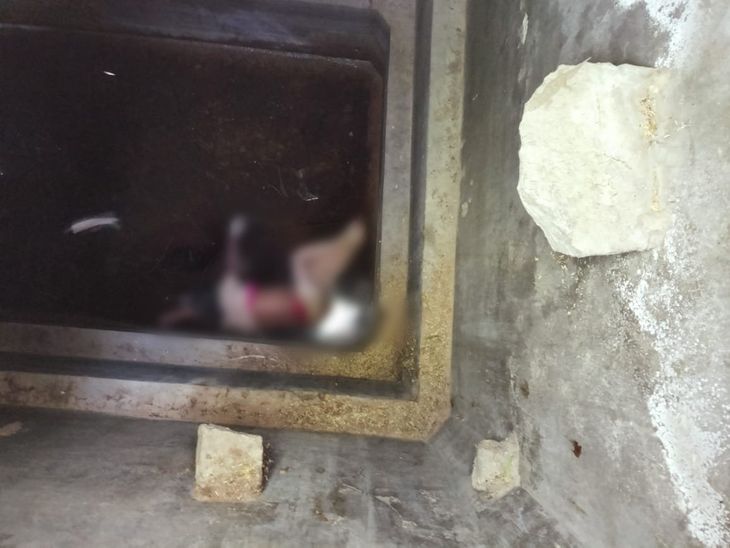 Not recognized, police kept the body in the mortuary for post-mortem ...