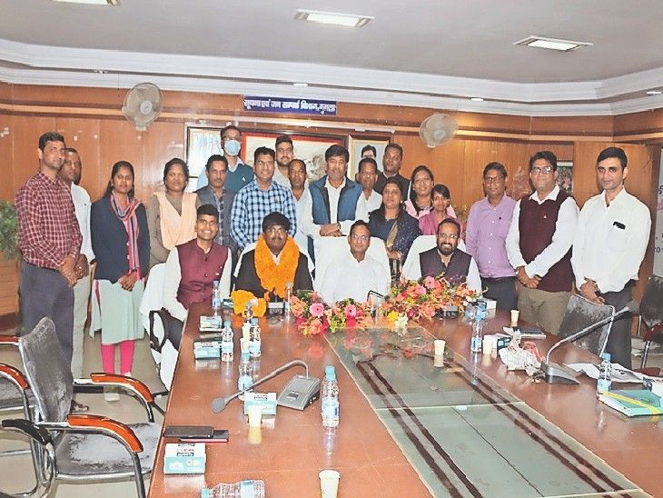 Farewell to Ravi Anand, Joint Secretary of Welfare Department, welcomed ...
