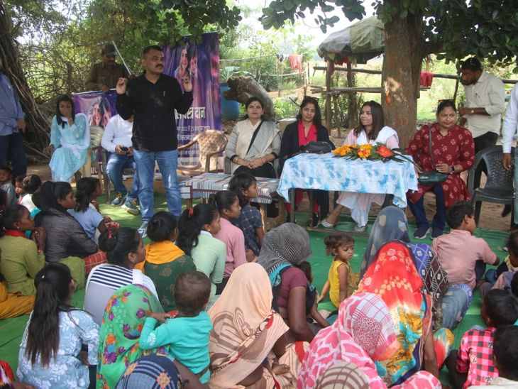 Till now 2 thousand children got cold woolen clothes in 14 villages of ...