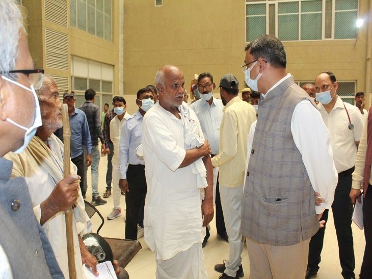 Azamgarh DM inspected the medical college | आजमगढ़ DM ने किया मेडिकल ...