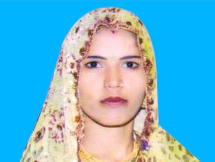 Speeding unknown vehicle trampled the couple riding a bike, married woman died in the accident ...