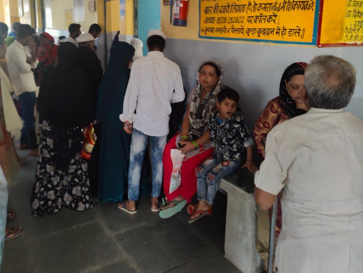 Fight for CT scan and X-ray in Khurja Long queue starts in Jatia ...
