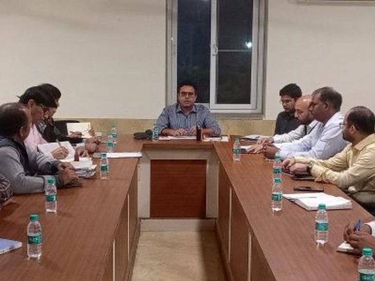 DM fixed responsibility for widening, cleanliness and beautification of ...
