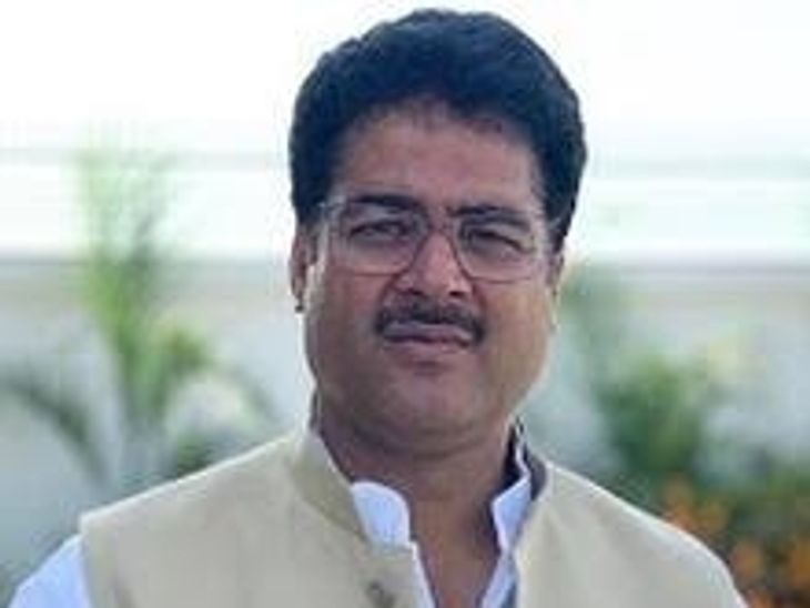 Gauriganj SP MLA fined Rs 2,000, case was registered 10 years ago