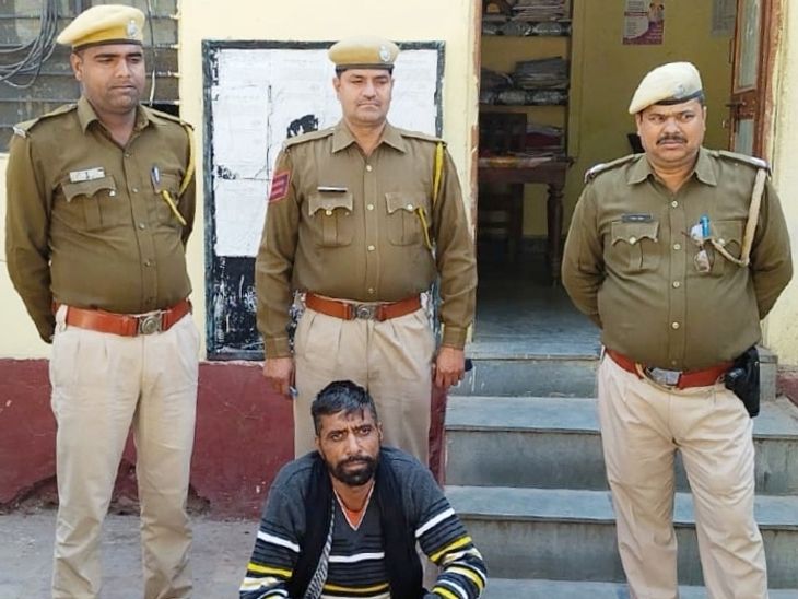 Cases of murder, loot and extortion were also registered for not giving ...