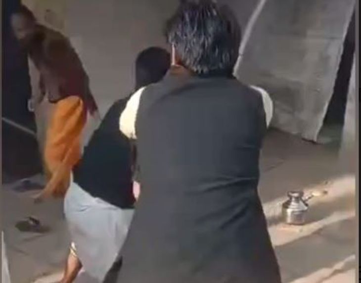 Sarju Das Bairagi of Narsingh Temple was beaten up by the relatives of Dayaram Das Ji Maharaj ...