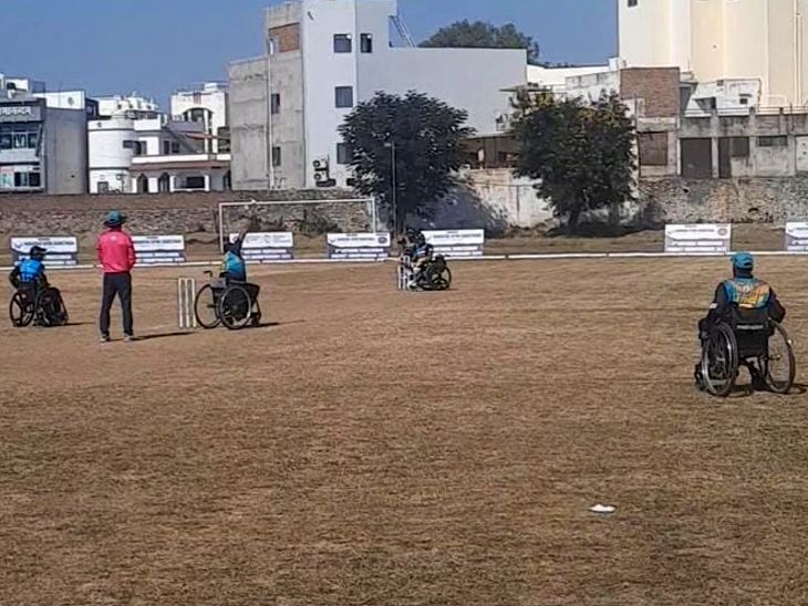 Scored 125 runs with 23 fours and 4 sixes, National Wheel Chair Cricket ...