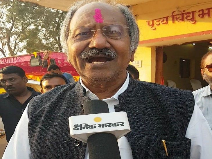 Brahmanand Netam Controversy RP Singh Congress Leader BJP Former ...