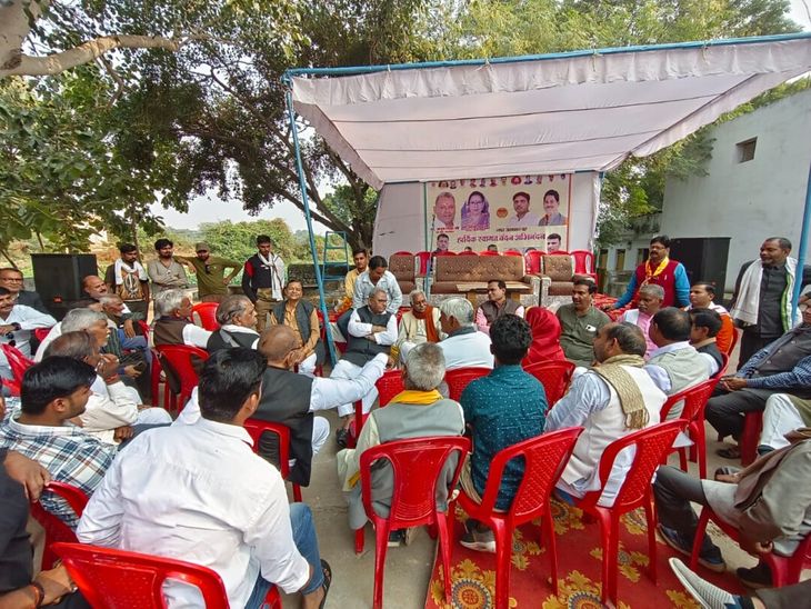 This time the party is not betting on Ranveer from Gohad area ...