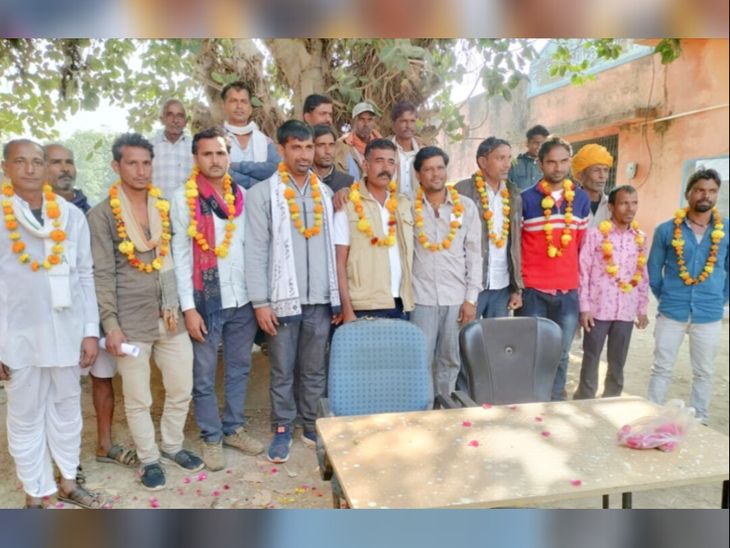 Anil Halkara made president, Sohanlal Dhakad became president in Dorai ...