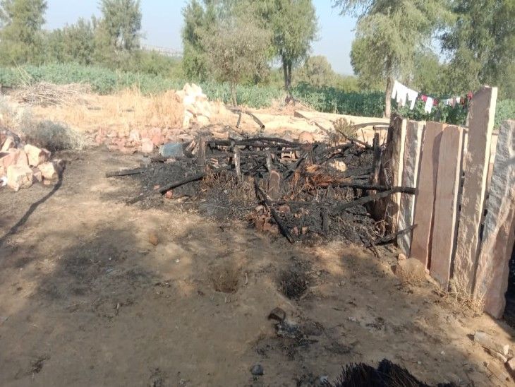 rajasthan barmer sedwa home fire, one ladies fire, The fire in the hut ...