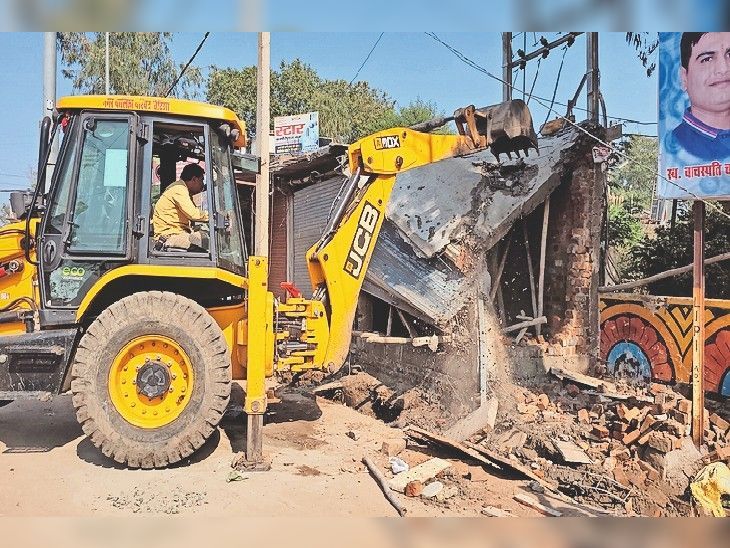 Shops being built without permission were broken, opposition from ...
