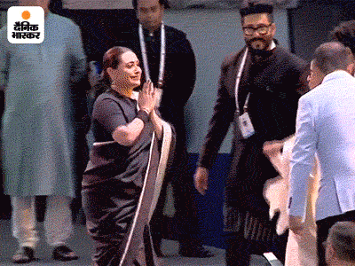 mamata banerjee amitabh bachchan bharat ratna.Sharukh khan on pathan