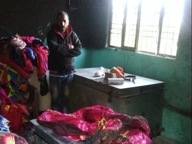 Fire short circuit in Jogendranagar; Shopkeeper goods worth lakhs burnt ...