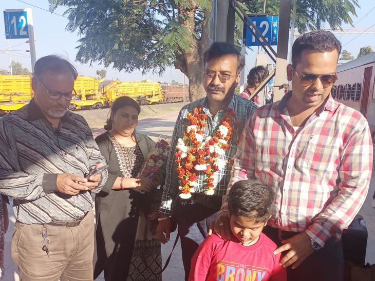 Prashant of Multai won the election of a member in the All India ...