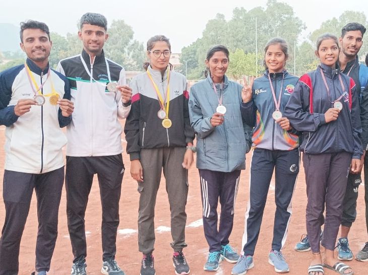 Didwana players performed brilliantly, Deepika Chaudhary stood first in ...