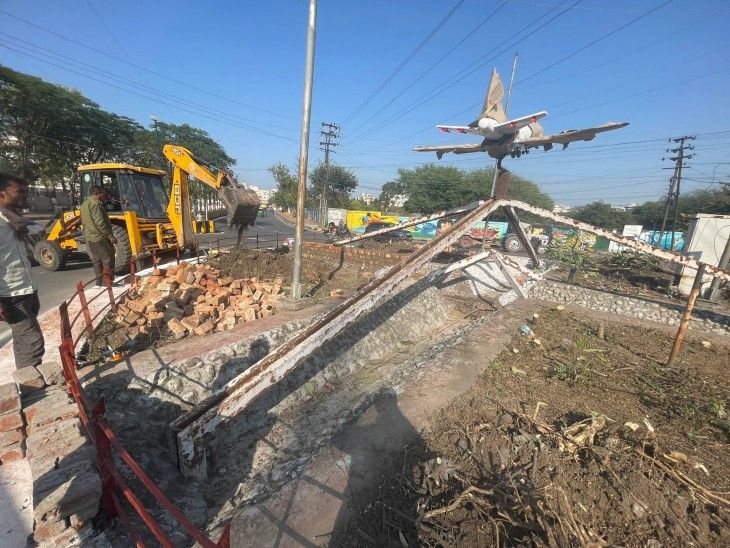 Houses of 5 goons including Salman Lala demolished, action taken after ...