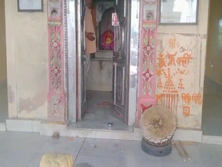 rajasthan barmer samdari temple thief, Gold umbrella-trishul stolen ...