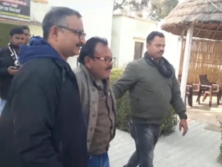Anti-corruption team arrested with ten thousand bribe, case of Randha ...