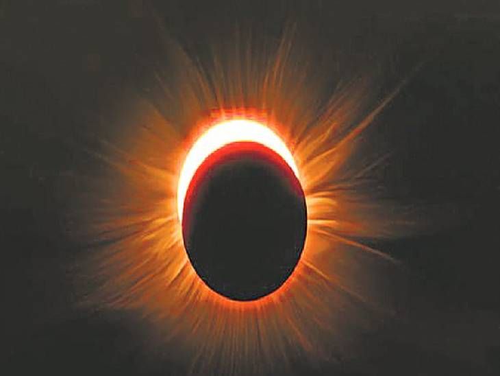 The last lunar eclipse of the year will be visible in India on October ...