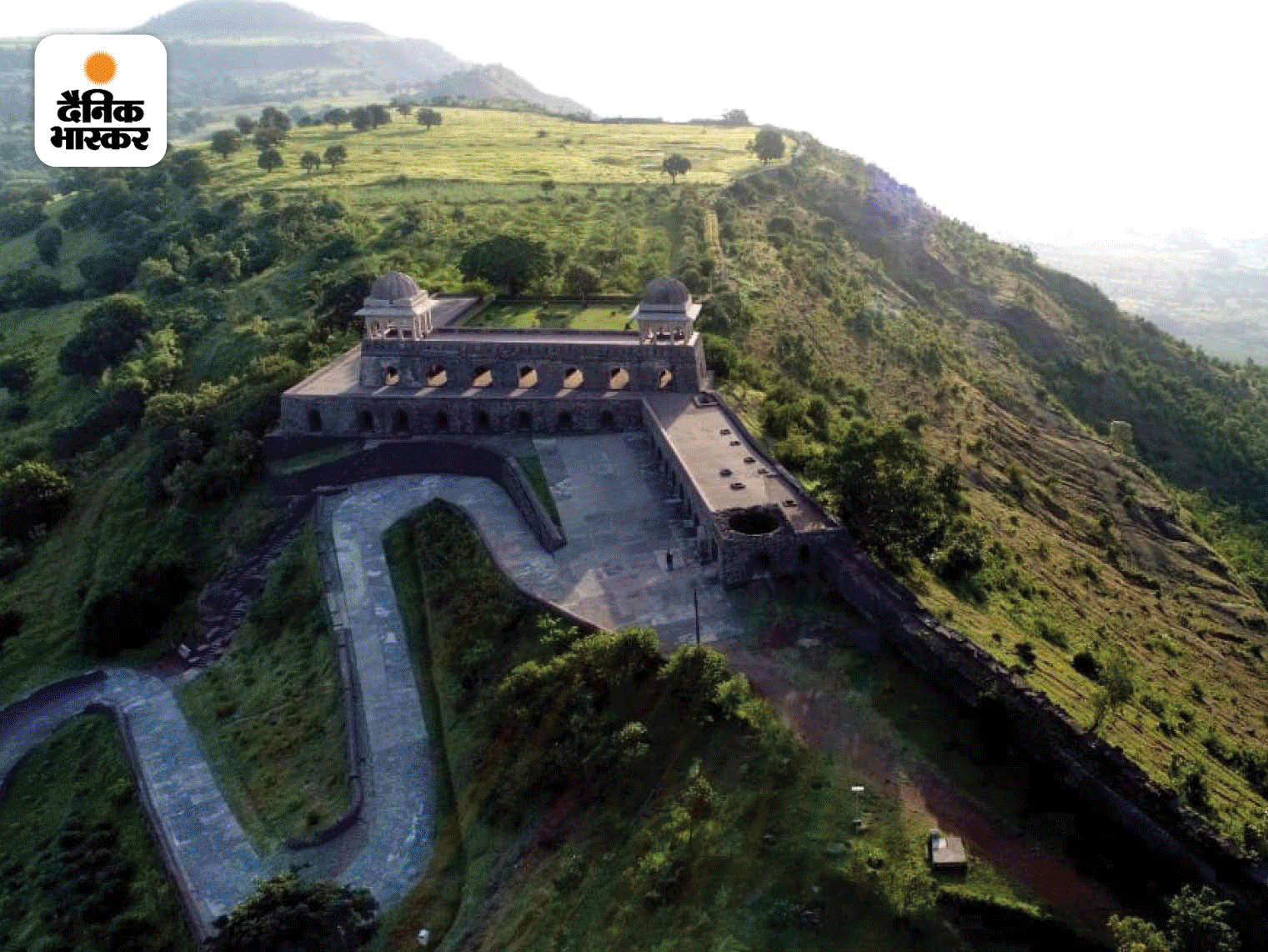 You can celebrate New Year in Mandu, famous for tourism, see the views ...