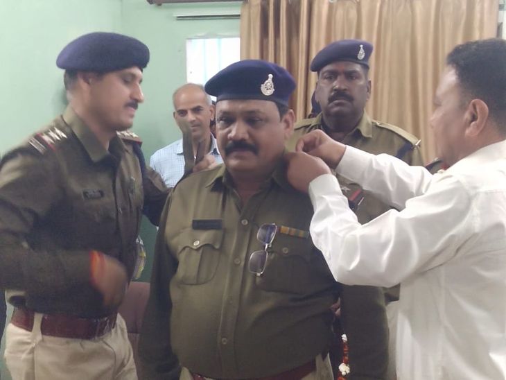 Shahzad Khan, Shankar Lal Dhurve and Manikrao Batti from Pathrota ...