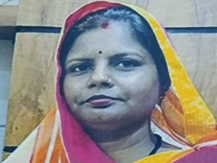 Sometimes used to work herself; Now giving employment to 10 people | एक ...