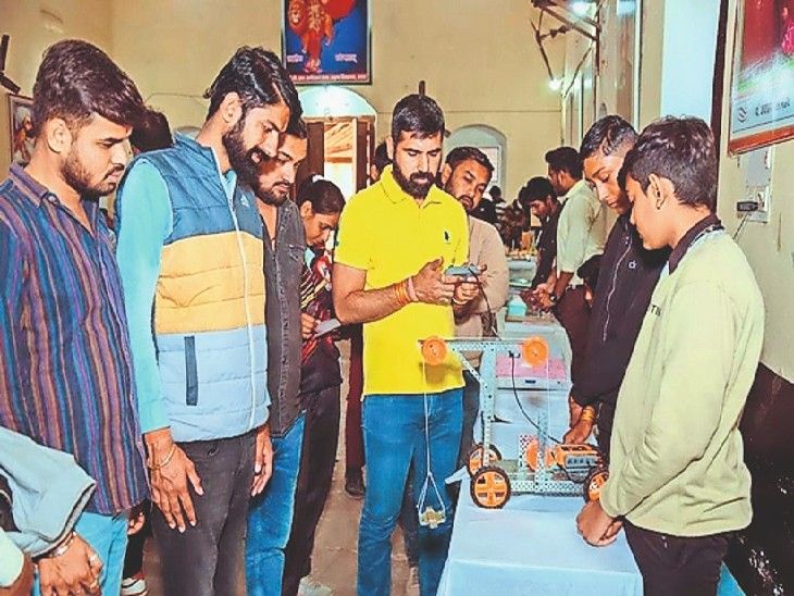 By making models of electricity, water and organic farming, Inam ...