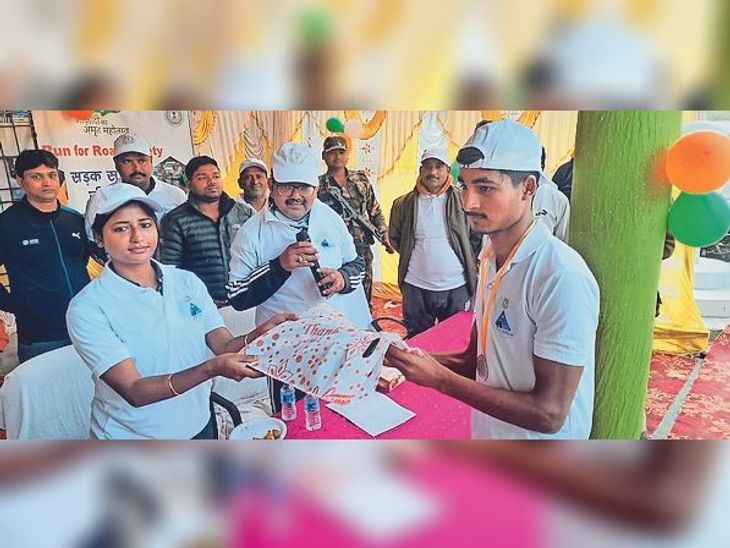 Made aware of road safety through Nukkad Natak and Run for Safety