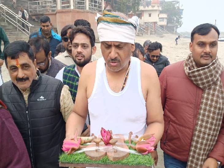 Samajwadi Party again opens front, will immerse Vice Chancellor's stand ...