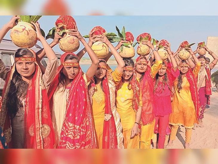 151 girls took out the Kalash Shobhayatra for the newly built Shiva ...