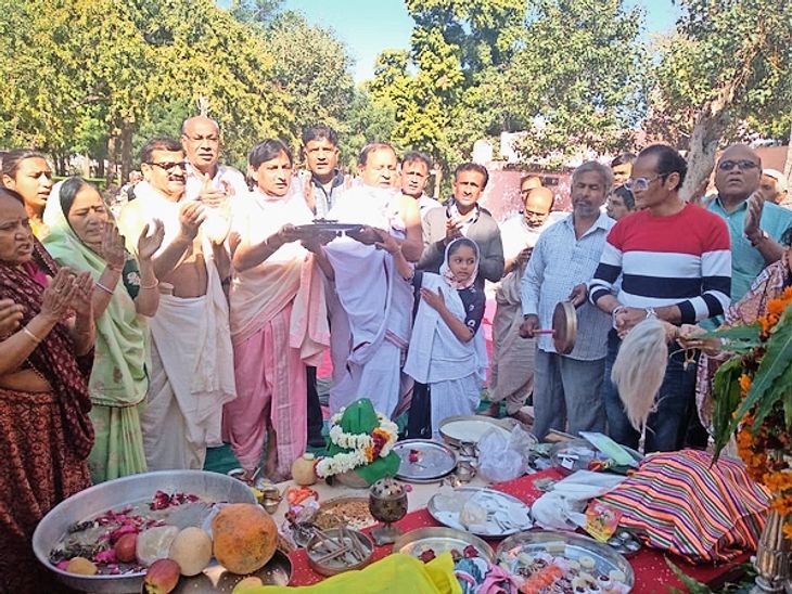 Shivganj: Foundation stone of worship was laid in Mahavir Smriti Kunj ...