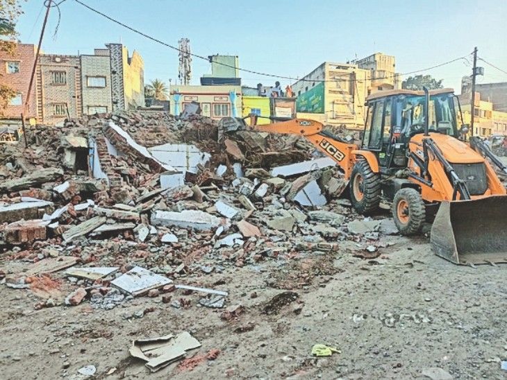 Encroachment removed from both ends connecting Ajnar's new bridge to ...