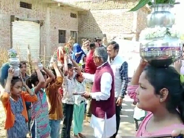 11 thousand lamps were lit in Raghogarh; Water conservation oath was ...